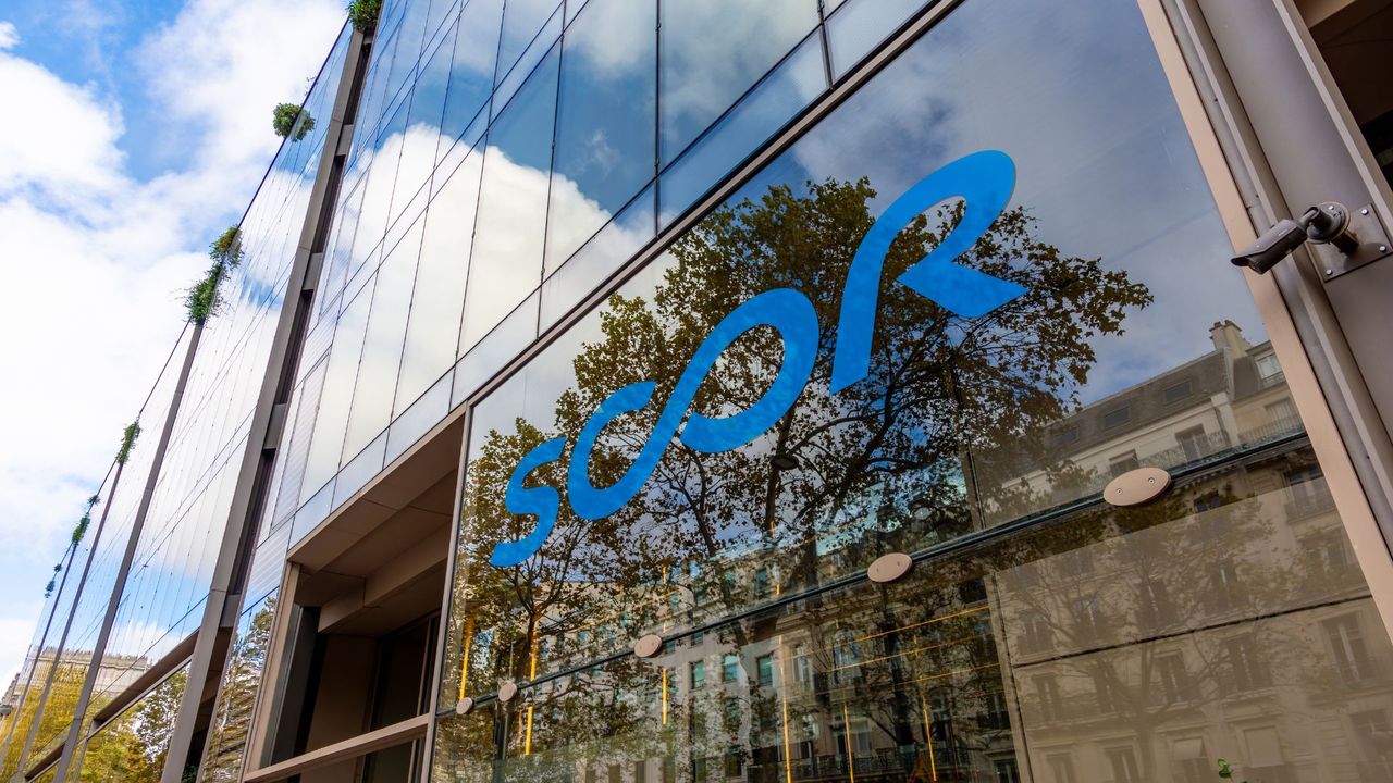 SCOR hit with fresh ratings blow as AM Best signals trouble and places ...