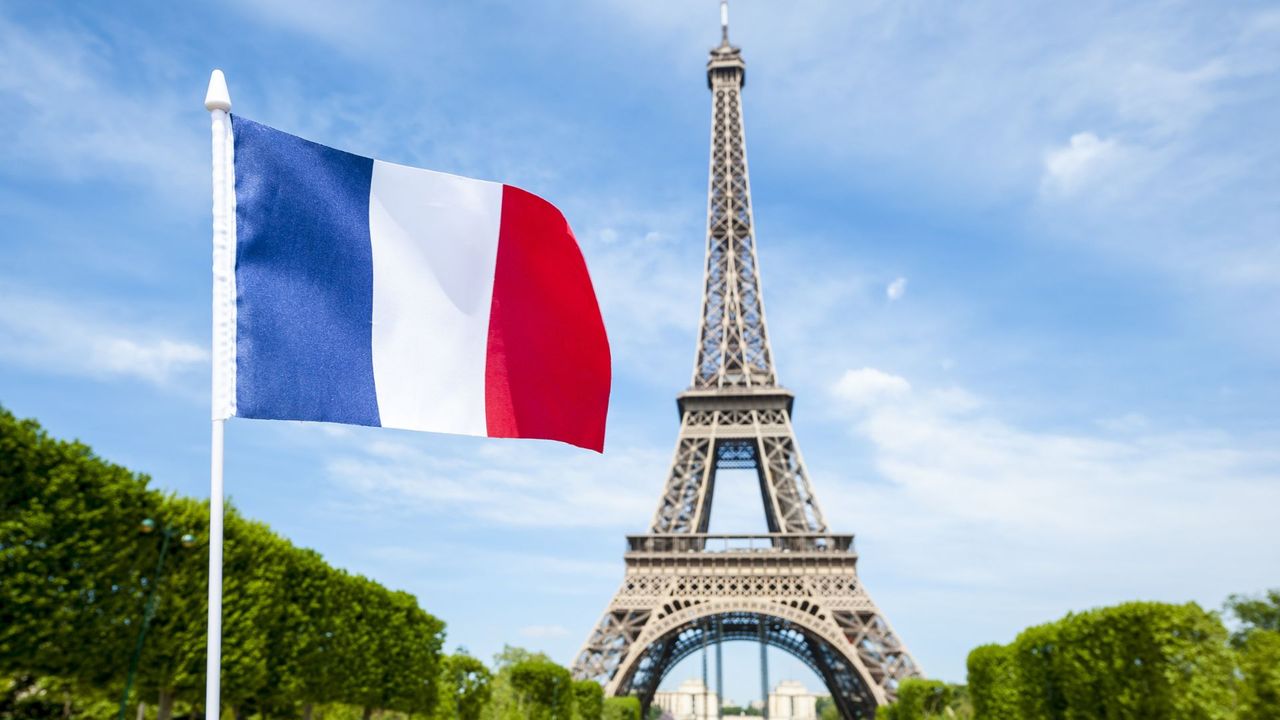 France’s political flux weighs on ratings, but insurers see stability ...